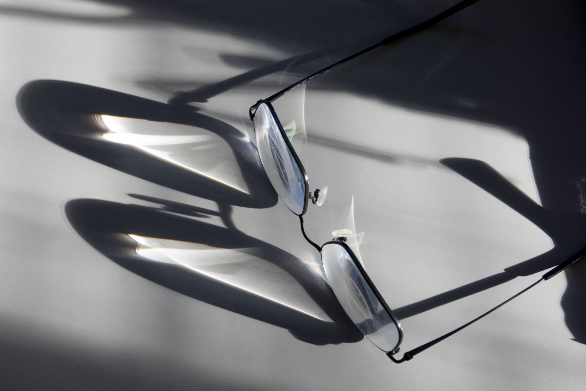 What Are Refractive Errors? - The Optometrists' Clinic Inc.